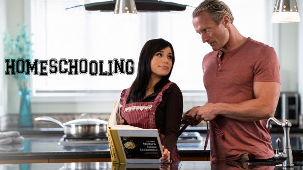Puretaboo Aria Valencia Homeschooling